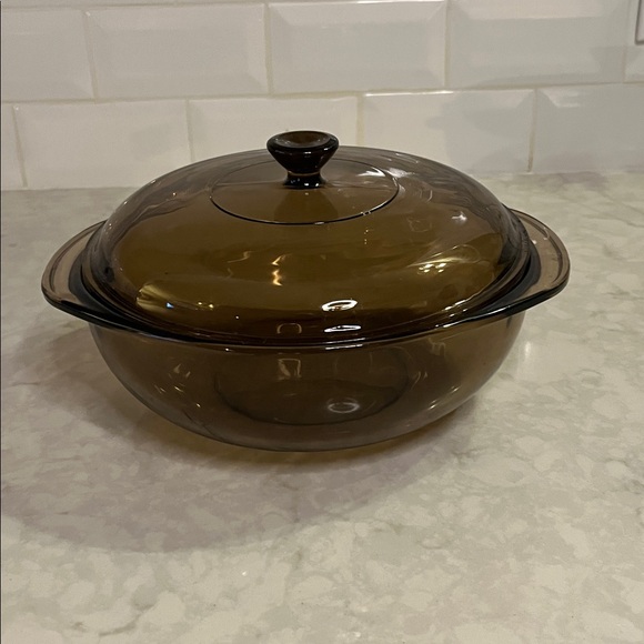 Pyrex | Kitchen | Pyrex Vision Amber Casserole Dish Lid 2qt 624c Vtg ...